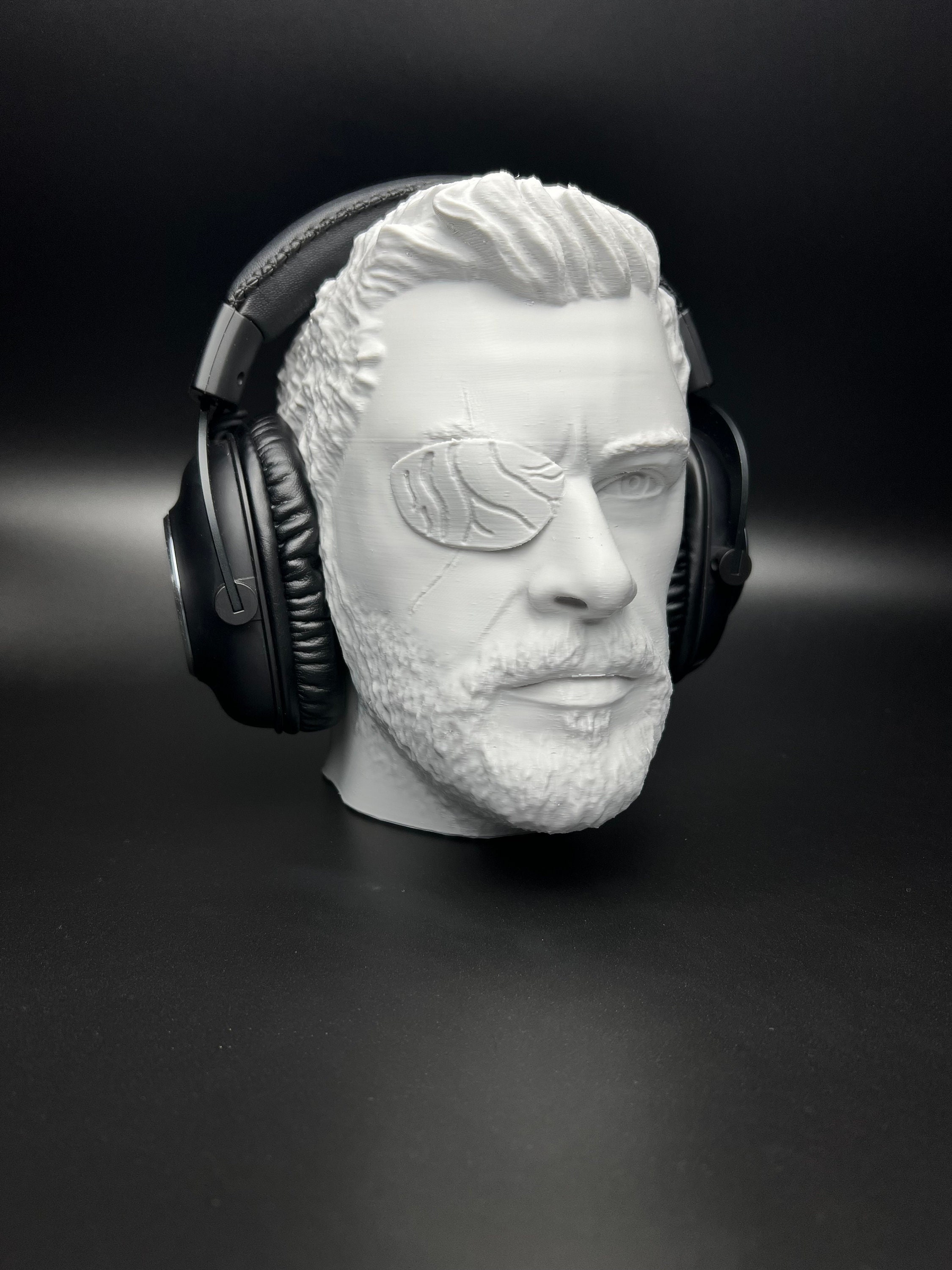 Thor Ragnarok Headphone Stand / Prop / Gaming / Room Decor/ Birthday ...