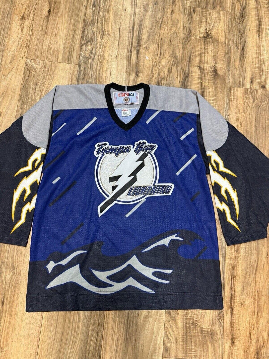 Vintage CCM Tampa Bay Lightning Storm Black Alternate Hockey Jersey L ...