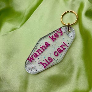 Retro Motel Keychain - Etsy