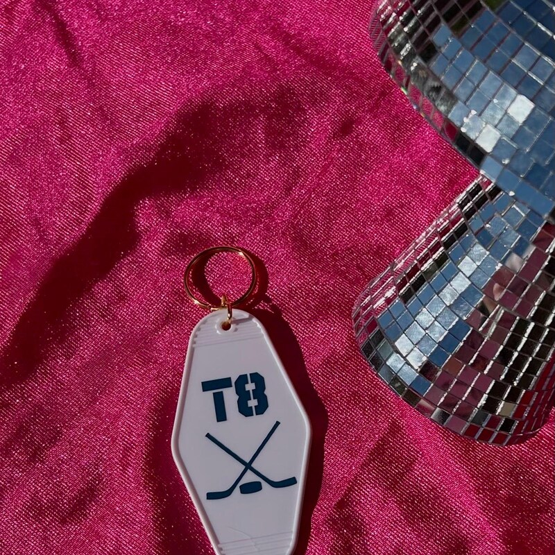 Tate Mcrae T8 Jersey - Etsy