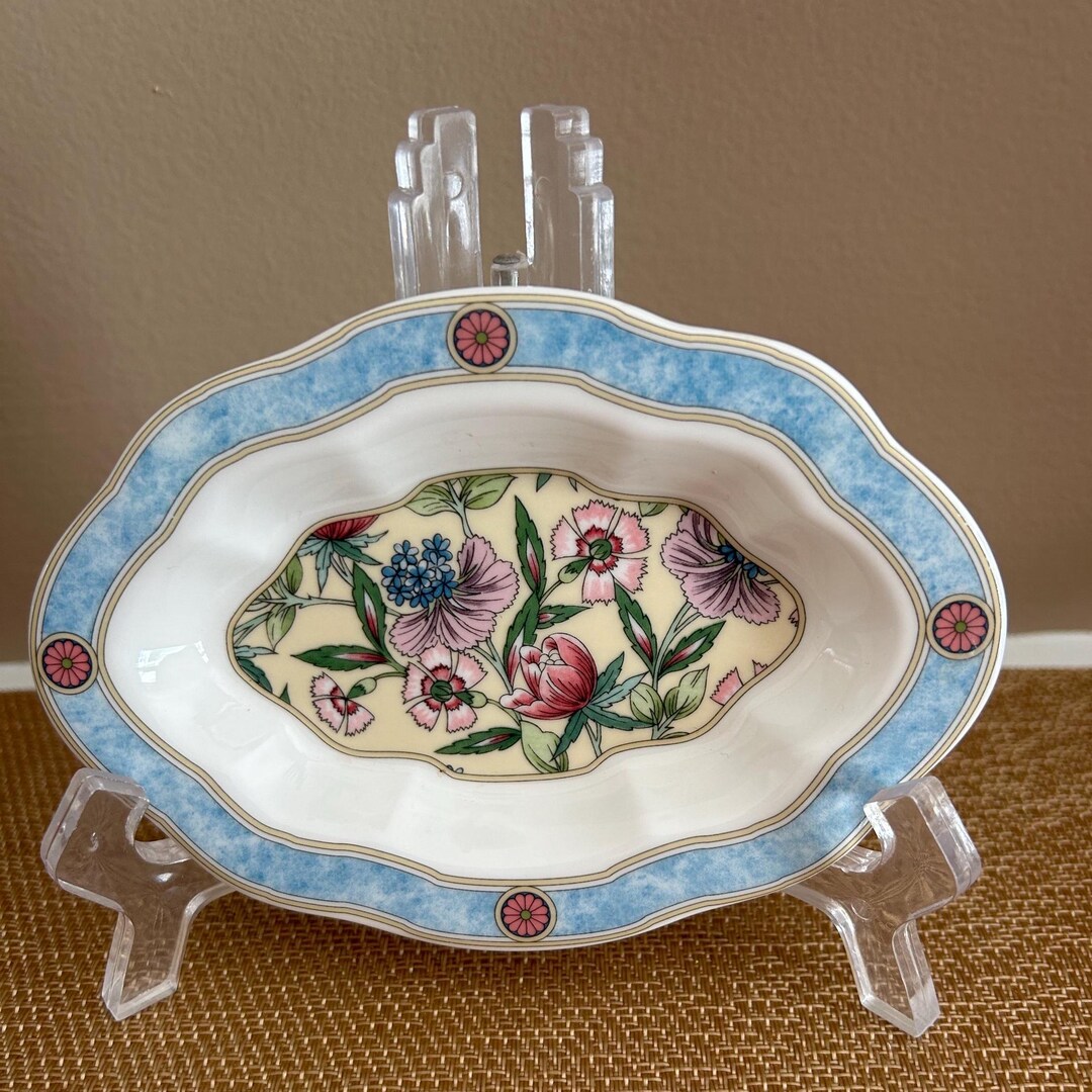 Vintage 1995 Wedgewood Sarah Mini Oval Tray, Trinket Dish, Candy Dish ...