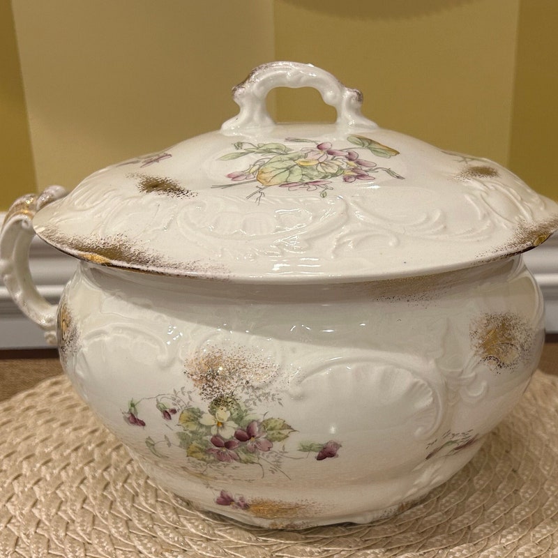 Chamber Pot - Etsy