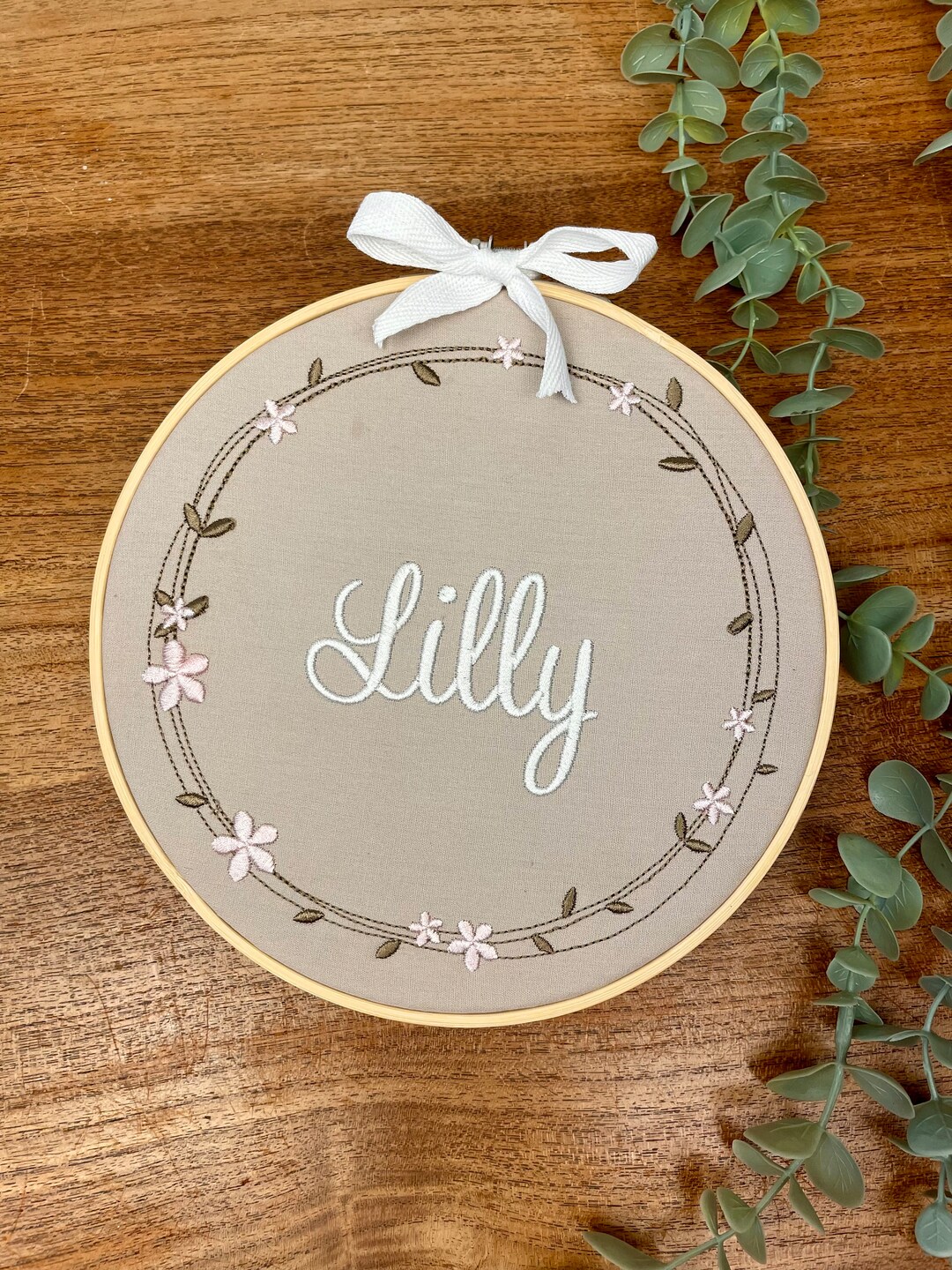LILLY Name Tag Personalized Embroidery Frame - Etsy