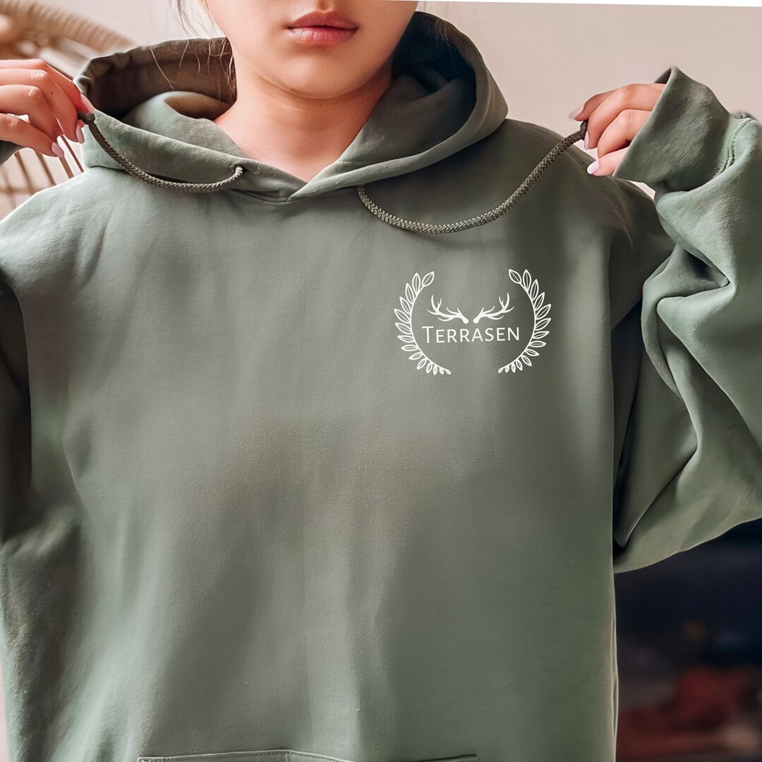 Throne of Glass Hoodie | Embroidered Hoodie | Terrasen | Lord of the ...
