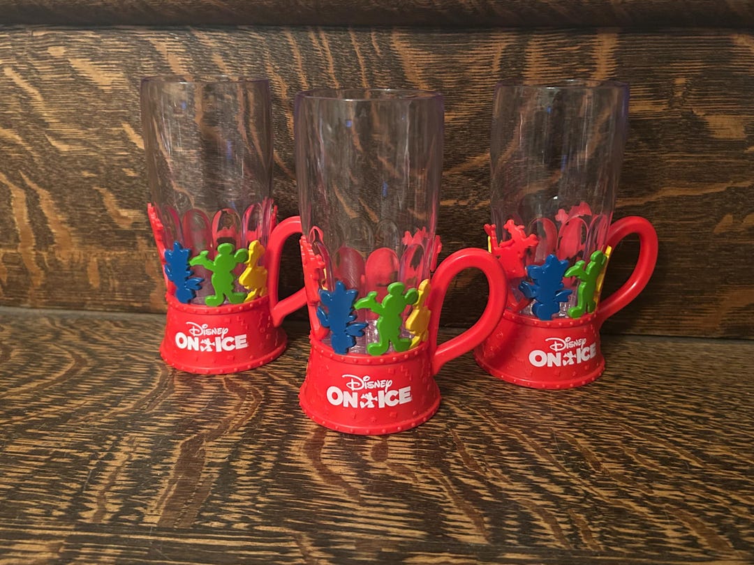 Disney on Ice Mickey Mouse Light up Flashing Plastic Mug - Collectible ...