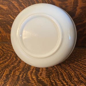 Vintage Pyrex 1950’s White Mixing Bowl - Etsy