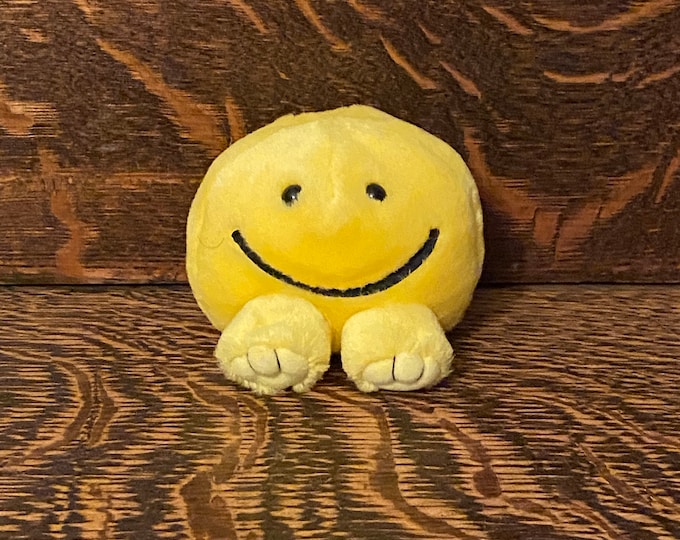 Vintage Puffkins Smiley Face 90’s Plush Swibco - Etsy