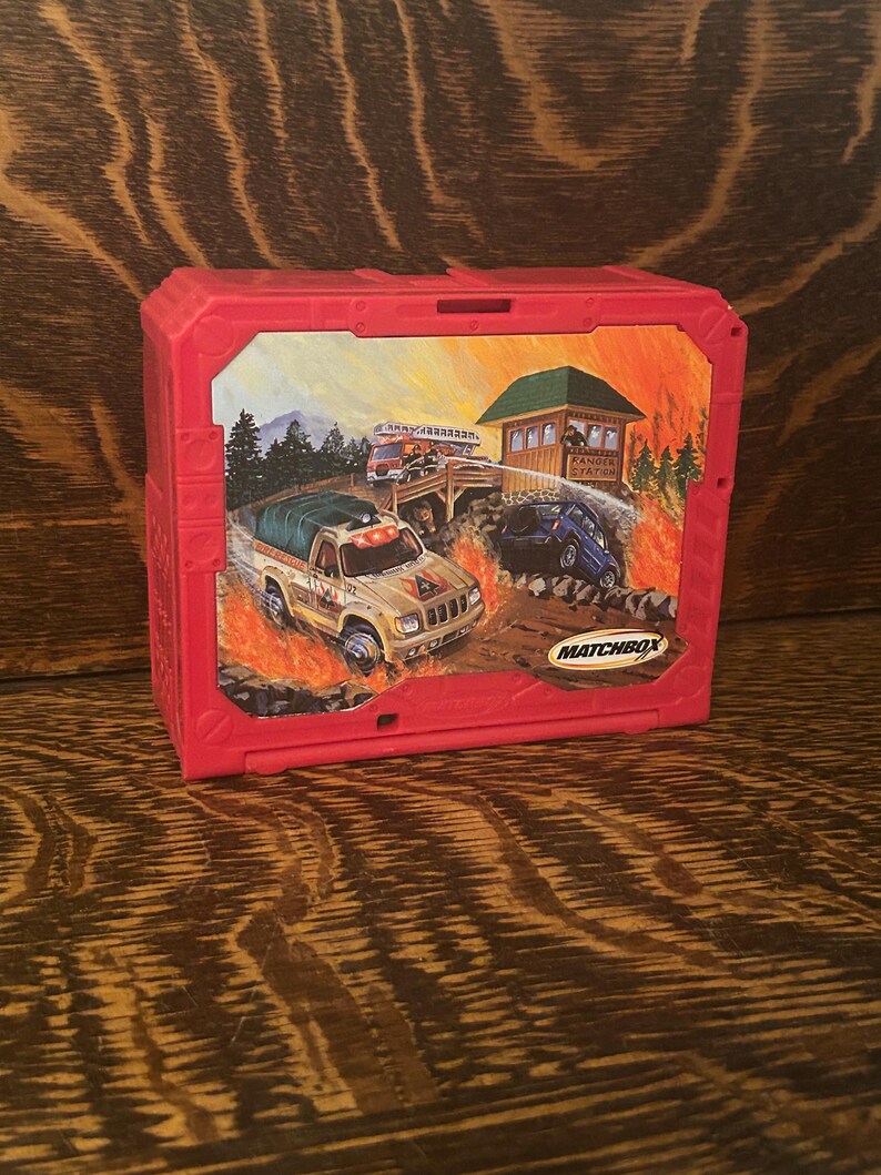 Vintage 2001 Matchbox Fold N Go Pop up Garage Ranger Station Diecast ...