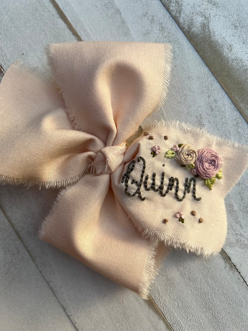 Hand Embroidered Bow Personalized Name Bow Baby Shower Gift - Etsy