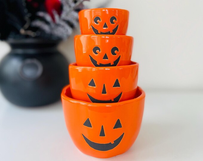 Rae Dunn "ghost HUNTING Fuel" Pitcher, 2022 Halloween Release, Spooky ...