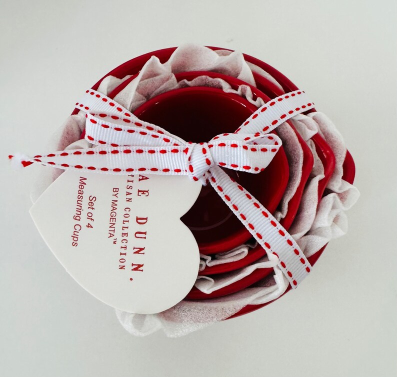 Valentine’s Day Set of 4 Measuring Cups - Etsy