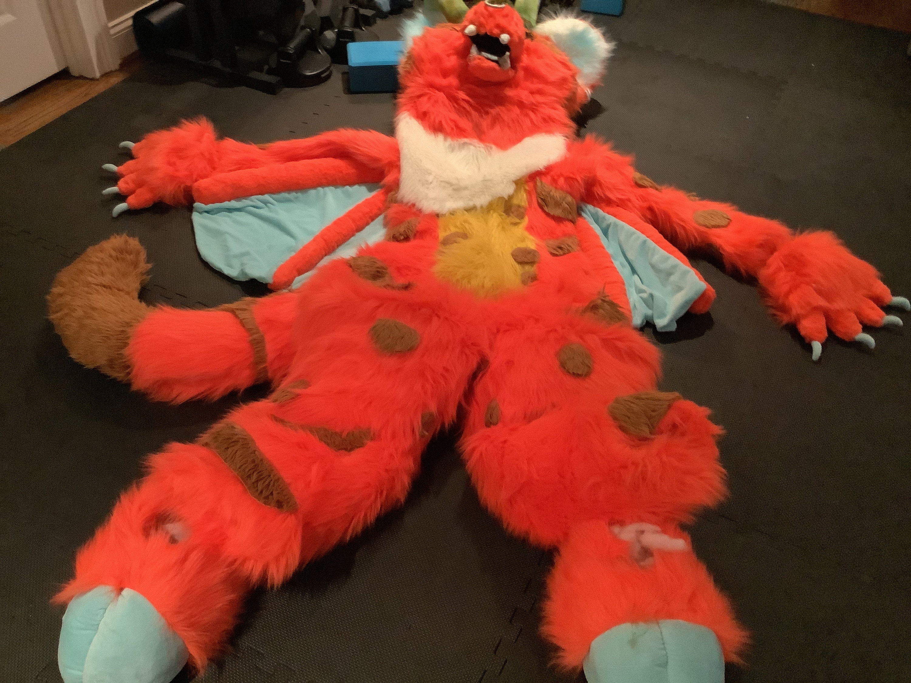 Full fursuit PRICE DROP | Etsy