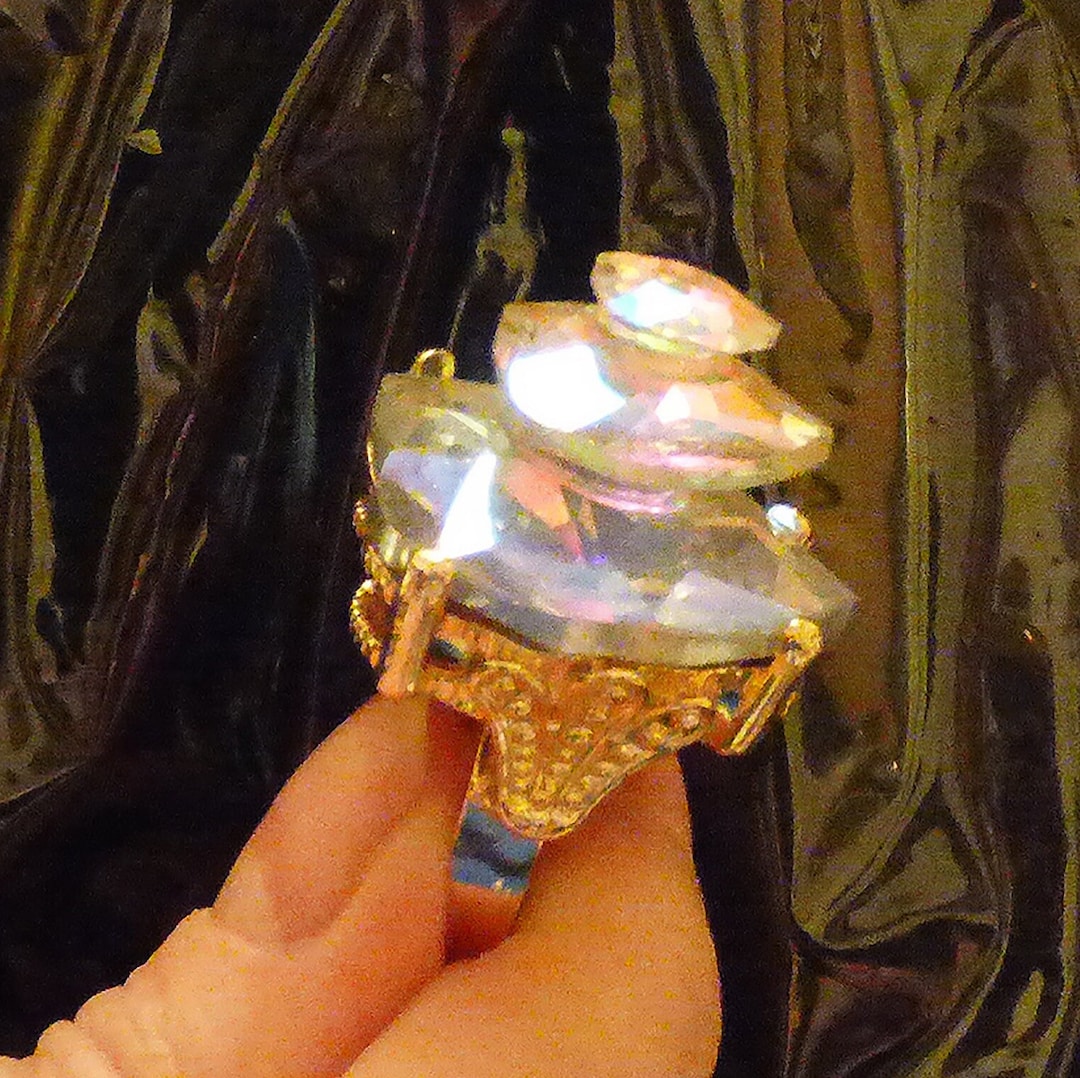 Replica martha May Whovier/grinch Engagement Ring AURORA BOREALIS ...