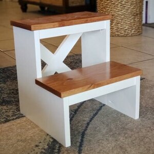 Versatile Farmhouse Style Step Stool Small Bench Rustic Country Farm ...