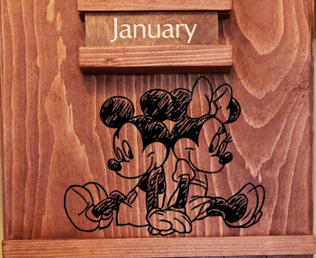 Mickey and Minnie Calendar, Mickey Mouse Disney Lovers Perpetual ...