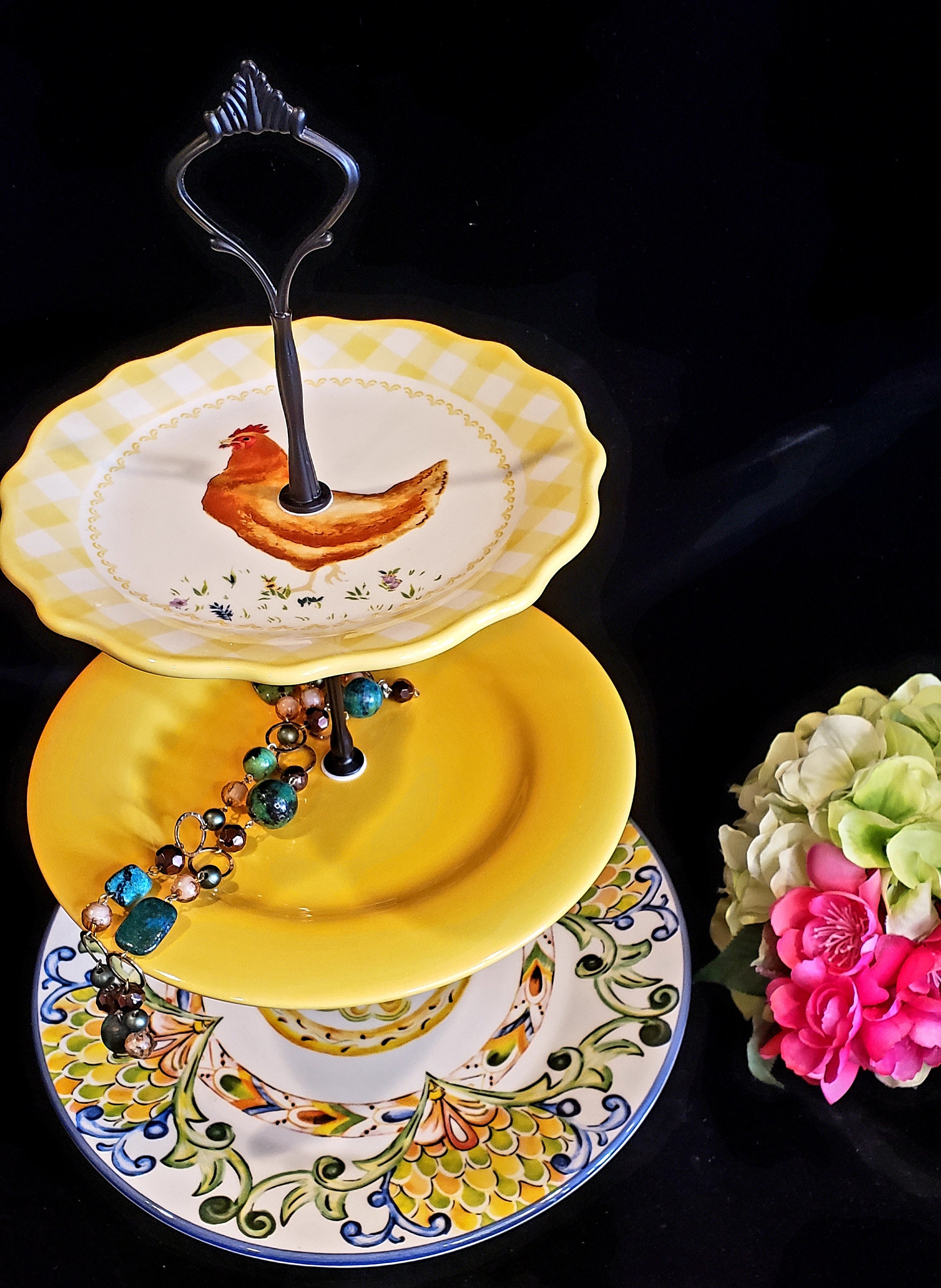 PIONEER Woman 3 TIER Mismatch Plates, Yellow Gingham CHICKEN, Artistic ...