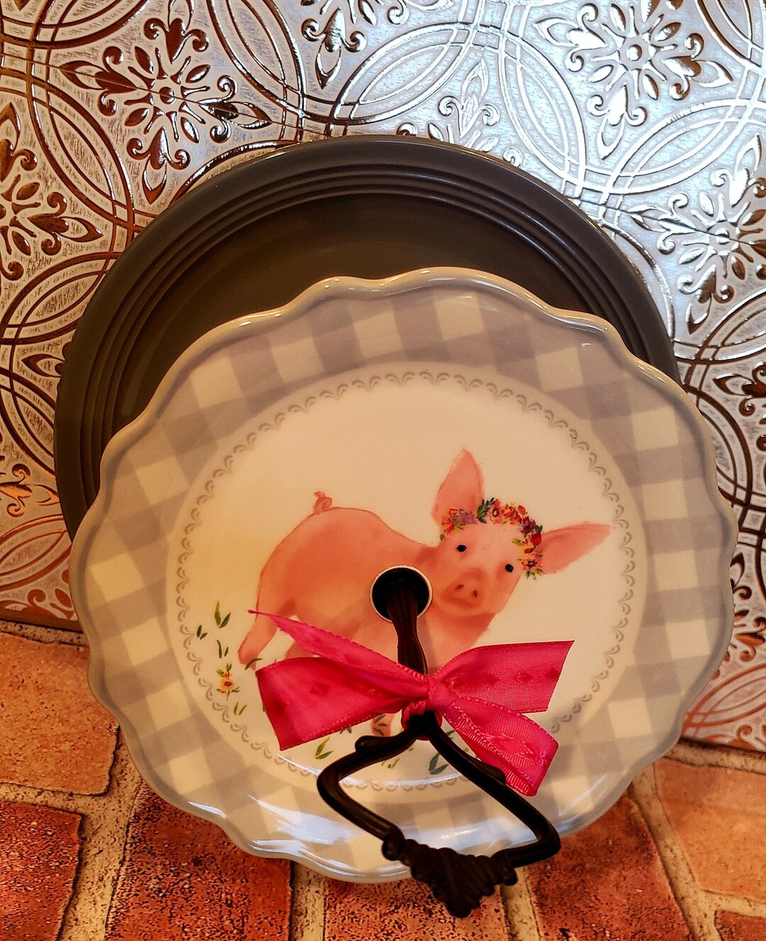 2 PIONEER Woman Mismatch 2-tier Servers, Each Sold Separately, PINK PIG ...