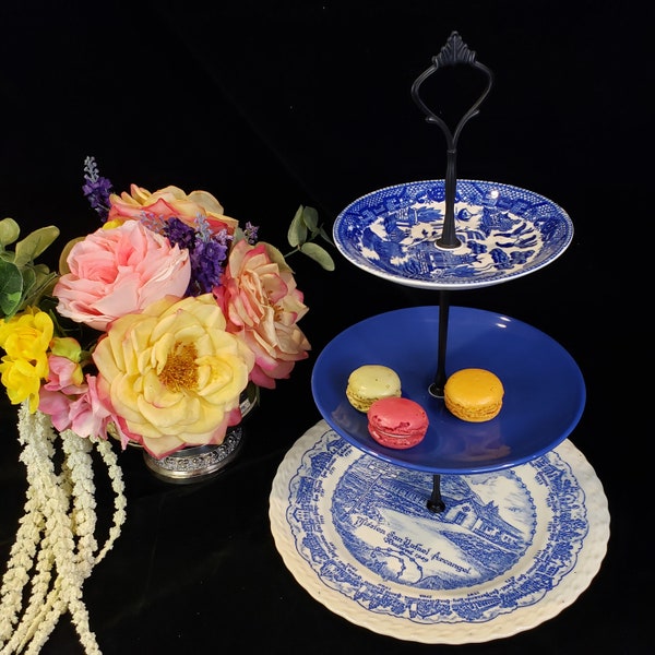 Blue Willow Cake Stand - Etsy