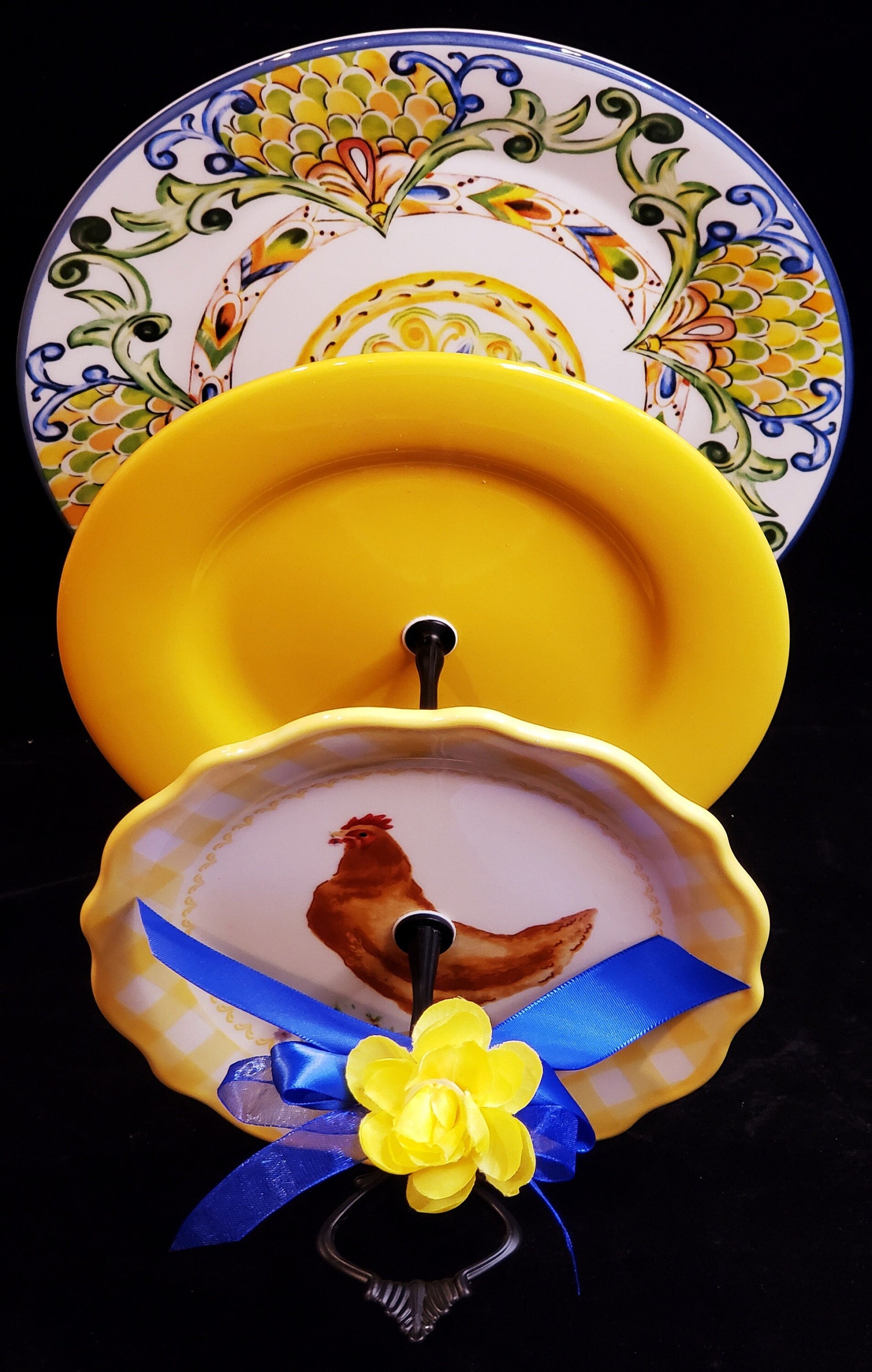 PIONEER Woman 3 TIER Mismatch Plates, Yellow Gingham CHICKEN, Artistic ...