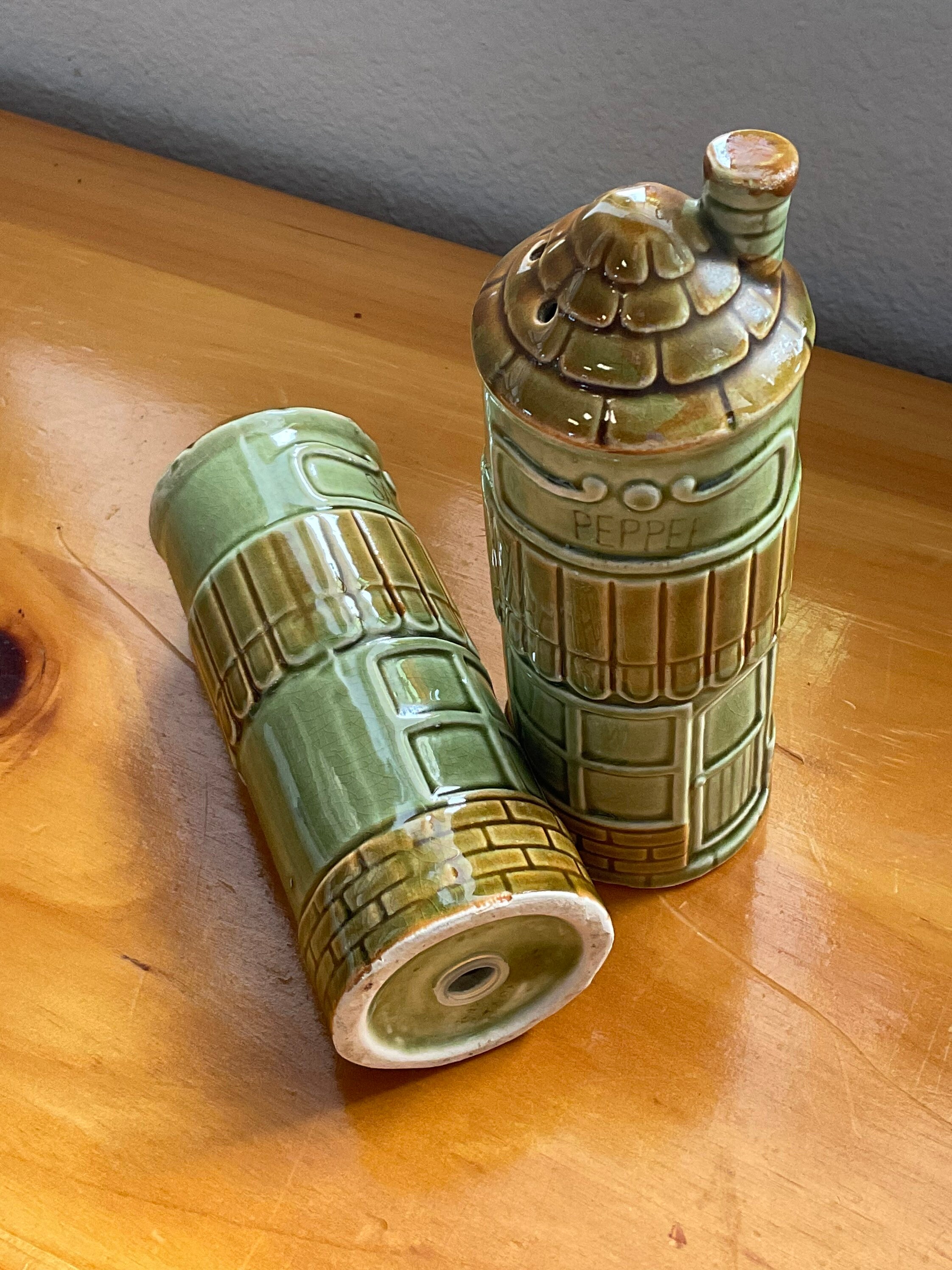 Vintage Japanese Silo House Salt and Pepper Shakers - Etsy