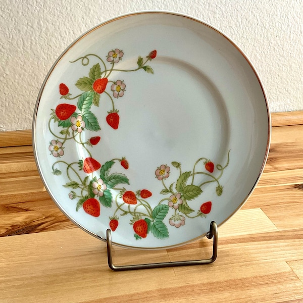 Strawberry Plates - Etsy