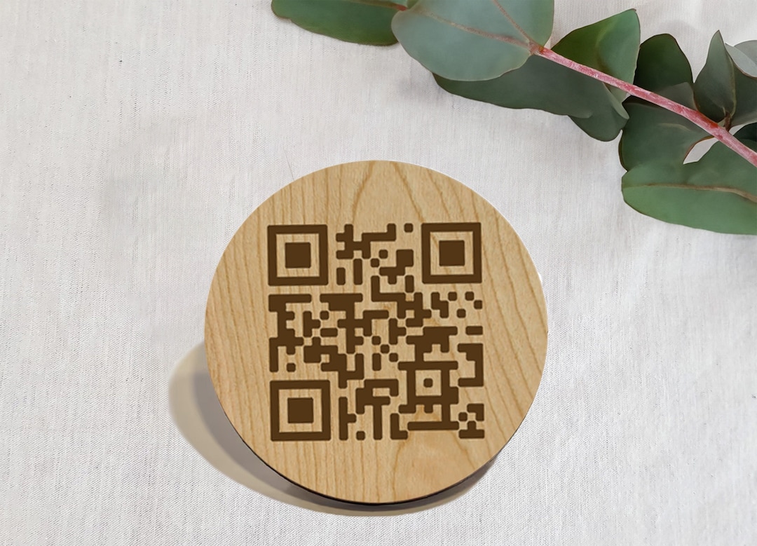 Circle QR Code Wooden Magnet - Etsy