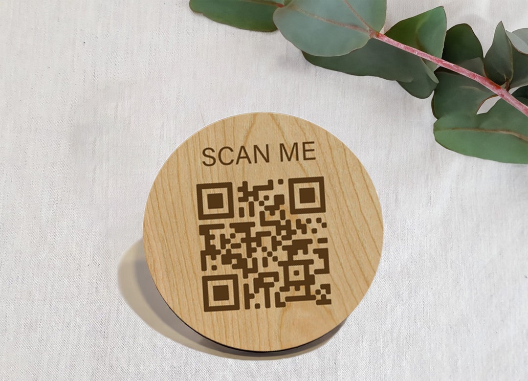 Circle QR Code Wooden Magnet With "scan Me" Text - Etsy