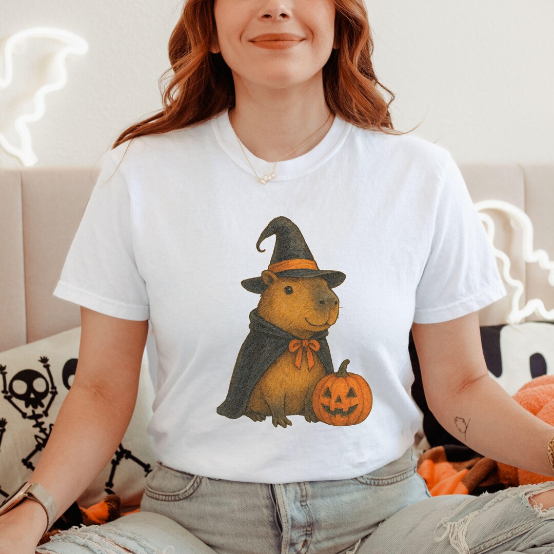 Capy-boo-ra, Halloween Witch Capybara JOL T-shirt, Jack-o-lantern ...