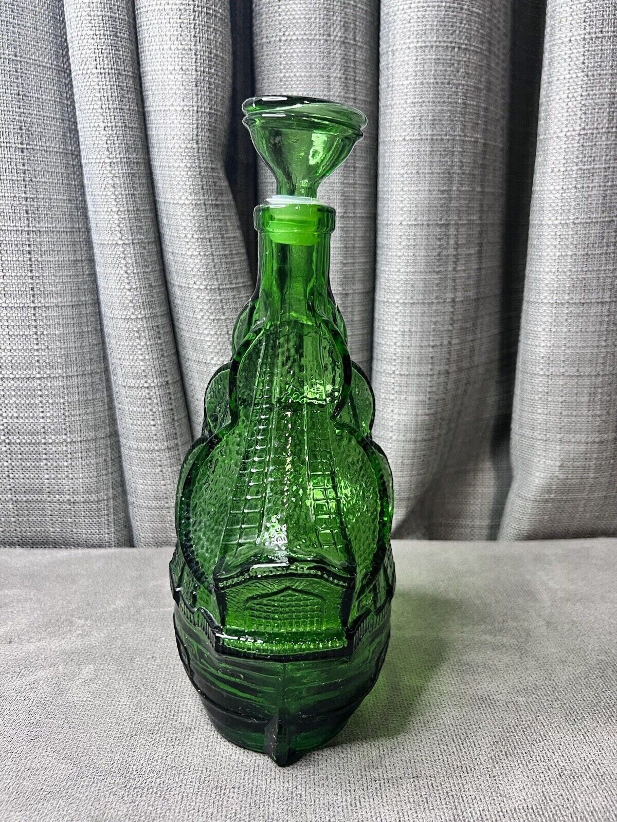 VTG BREVETTATO Green Glass Sailing SHIP Decanter Bottle Stopper Italian ...