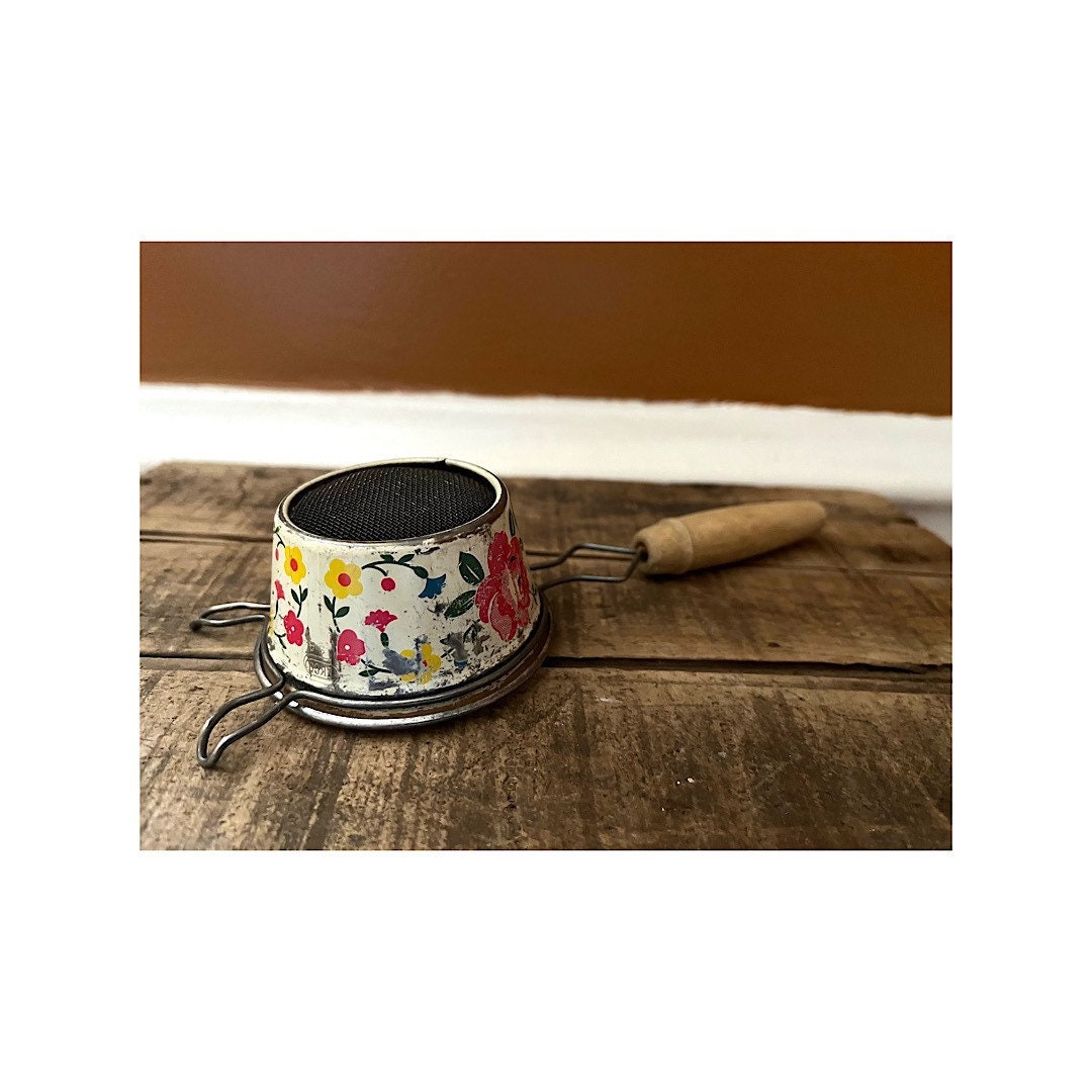 Vintage 1950s Tea Strainer - Etsy