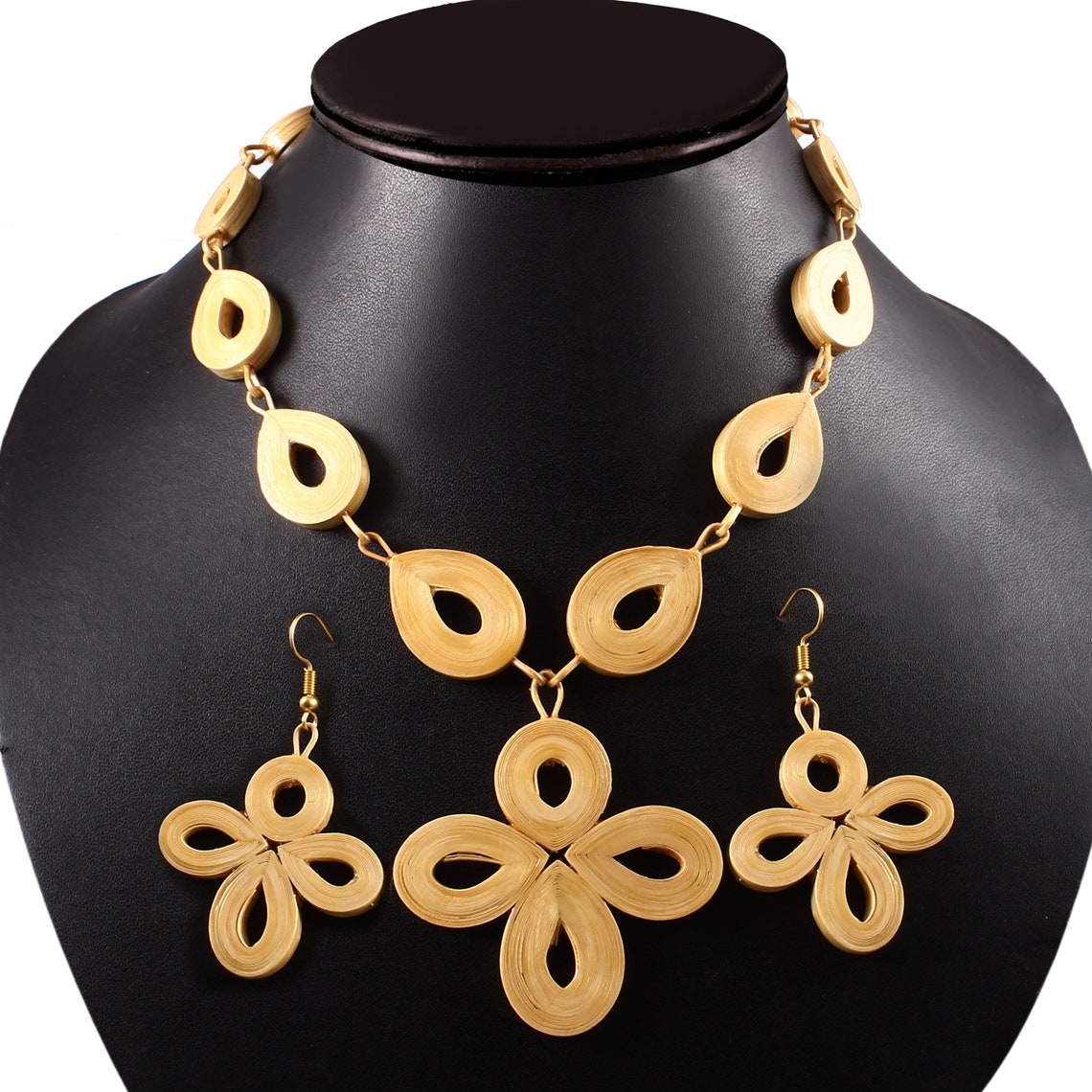 Handmade Eco-friendly Bamboo Jewelry Set: Necklace and Earrings - Etsy