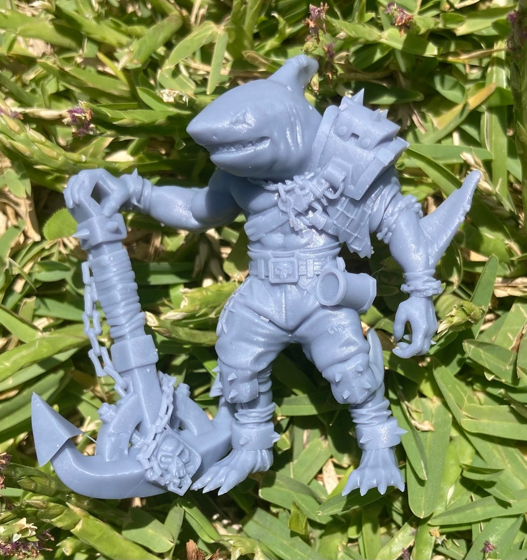 Sharkfolk Anchor Pirate (3 Variants Available) - Epic Miniatures - Etsy