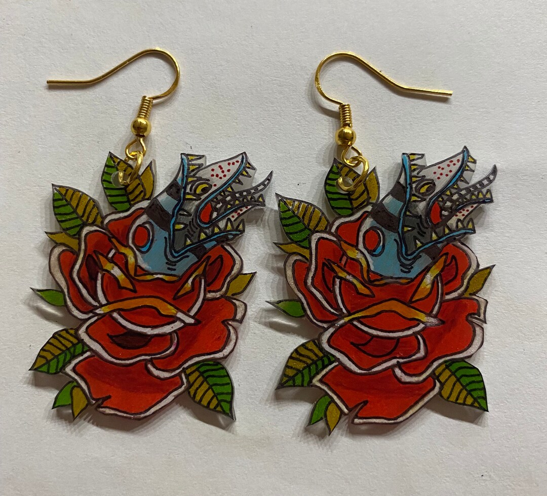 Beetlejuice Sandworm Earrings - Etsy