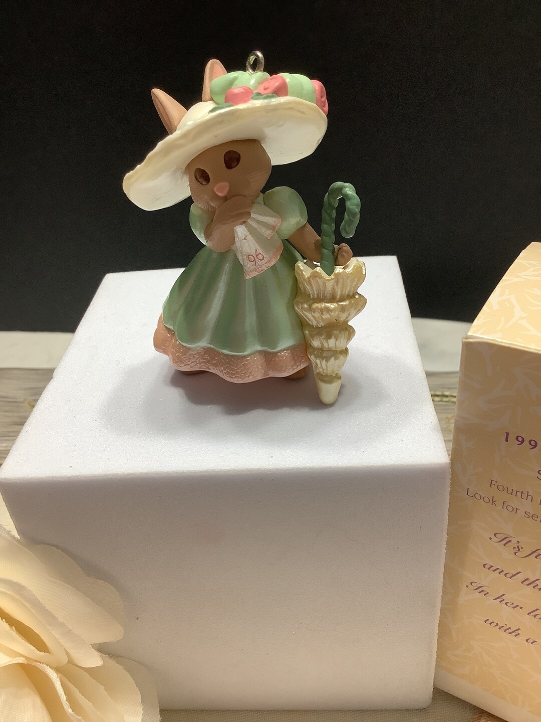 Vintage 1996 Hallmark Keepsake Ornament Springtime Bonnets Collectors ...
