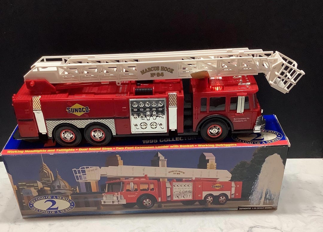 Vintage Sunoco Aerial Tower Fire Truck, Original Box, Working Lights ...