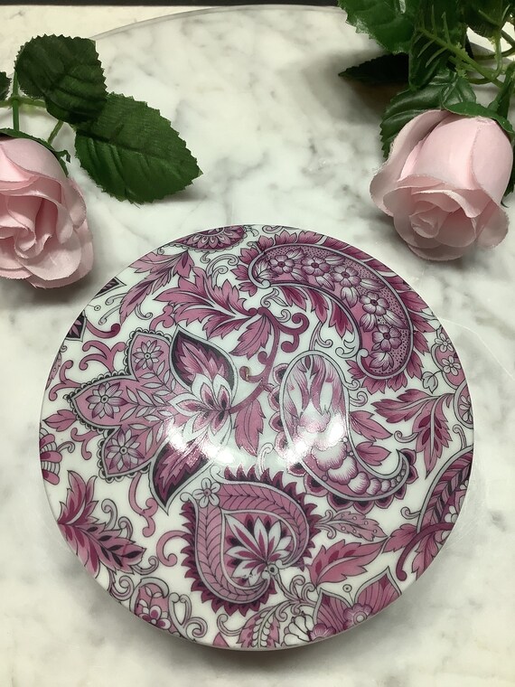 Vintage Royal Crown Porcelain Trinket Box: Pink Paisl… - Gem