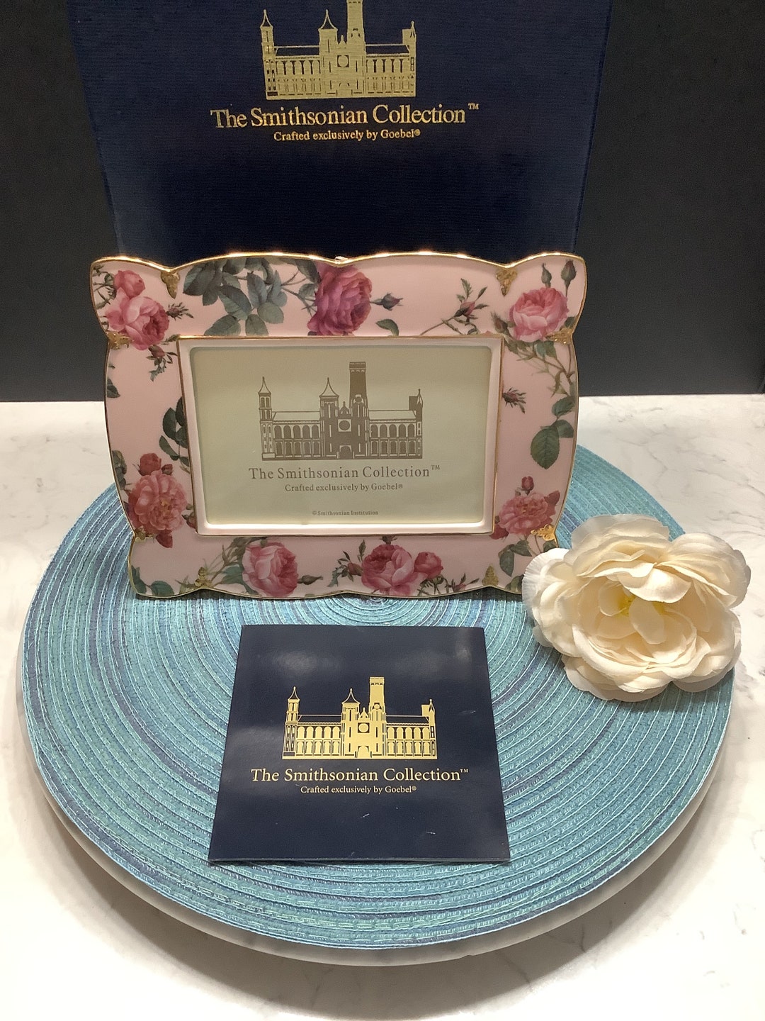 The Smithsonian Collection, Vintage Picture Frame, Crafted Exclusively ...