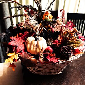 Fall Scarecrow Harvest Basket - Etsy
