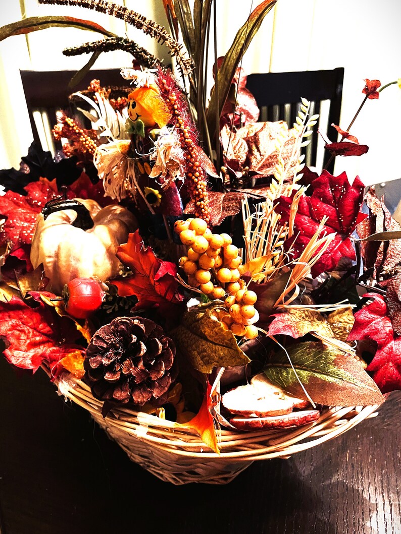 Fall Scarecrow Harvest Basket - Etsy