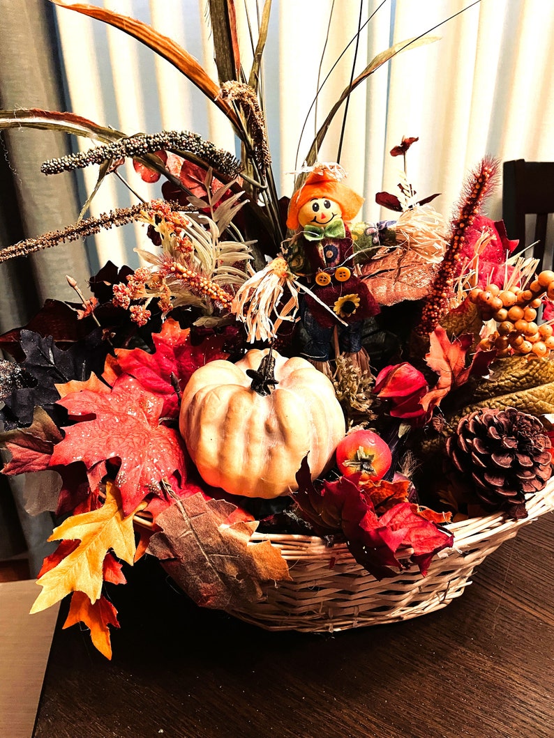 Fall Scarecrow Harvest Basket - Etsy