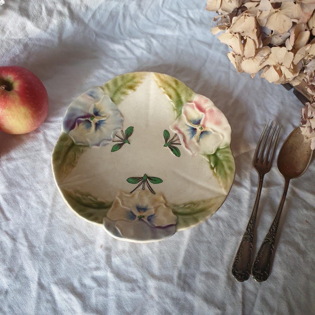 French Antique Mid 19th C Barbotine Majolica Plate, Pansy Flower Floral ...