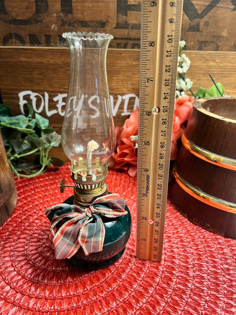 Vintage Lamplight Farms Glass Oil Lamp. - Etsy