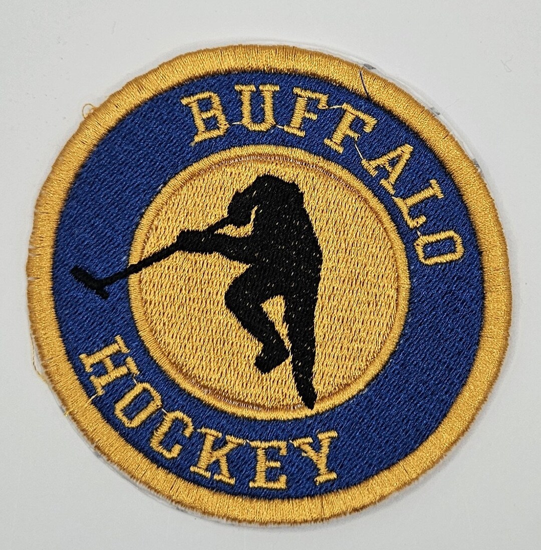Embroidered Buffalo Hockey Patch Circle Withbplayer Iron on Patch 2 ...
