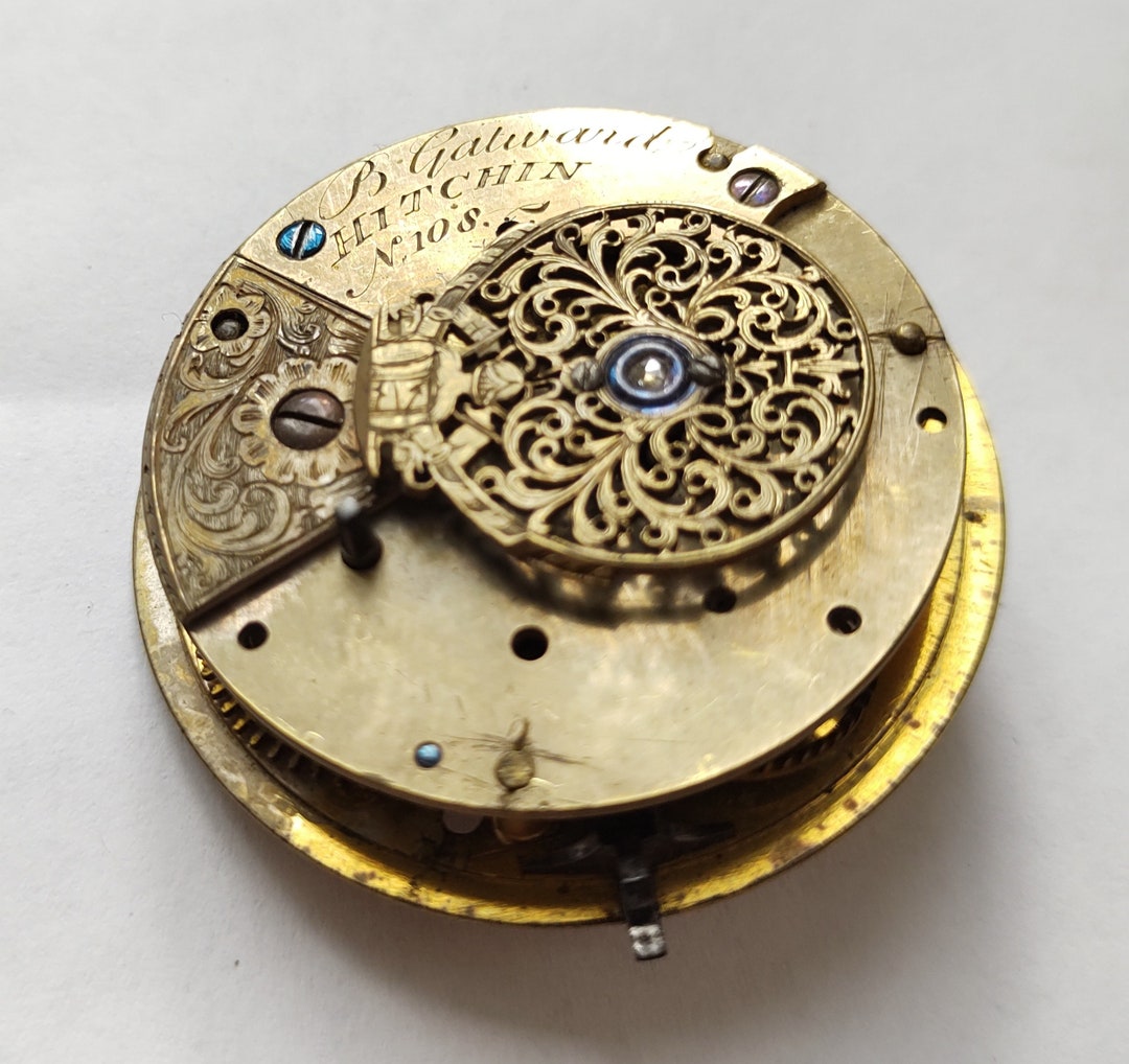 Englisch Fuse Bewegung Unruh Hahn Messing filigrane georgische Uhr ...