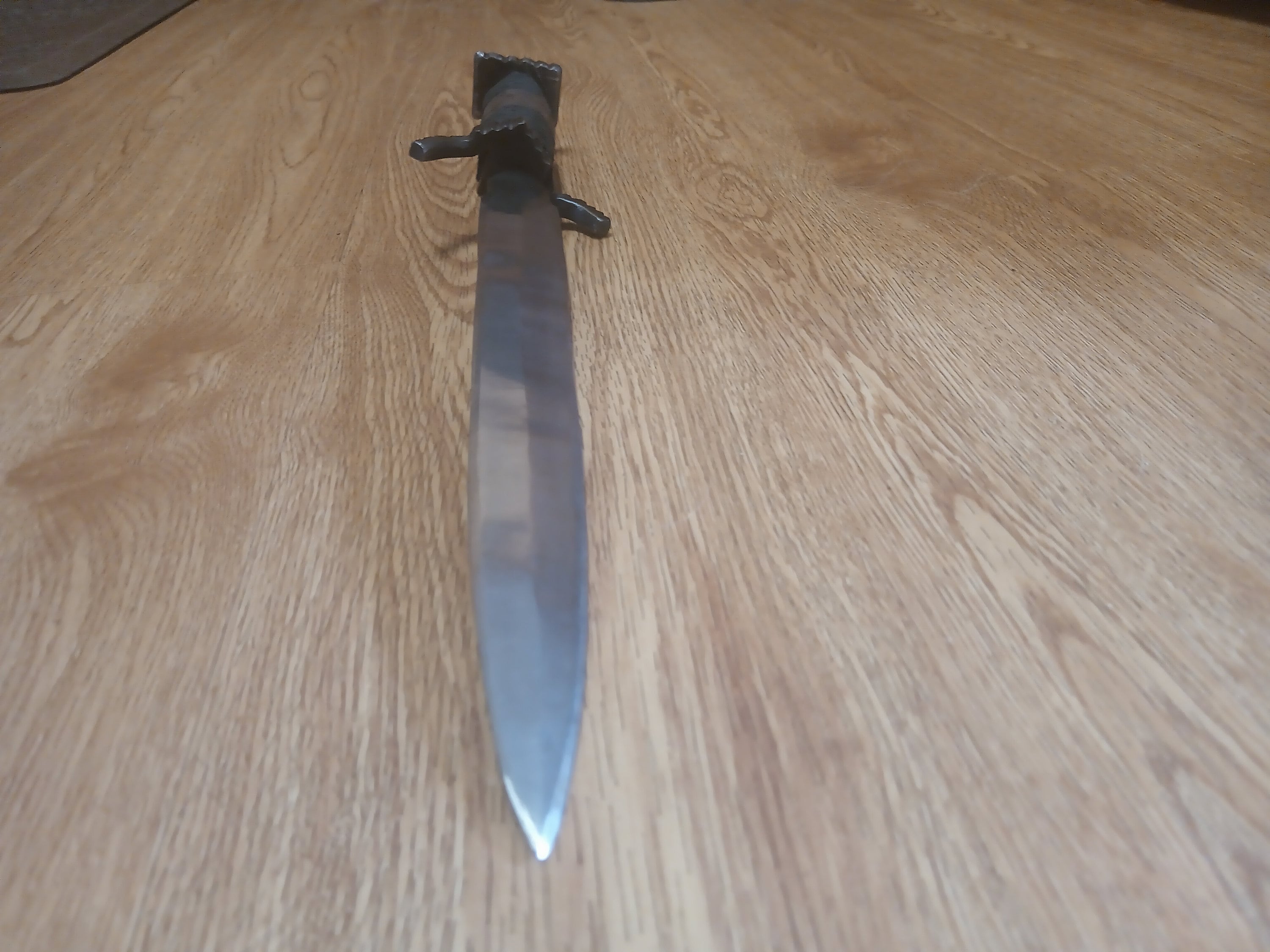 Hand Forged Medieval Style Dagger With Diamond Bar Guard and Semi-flat ...