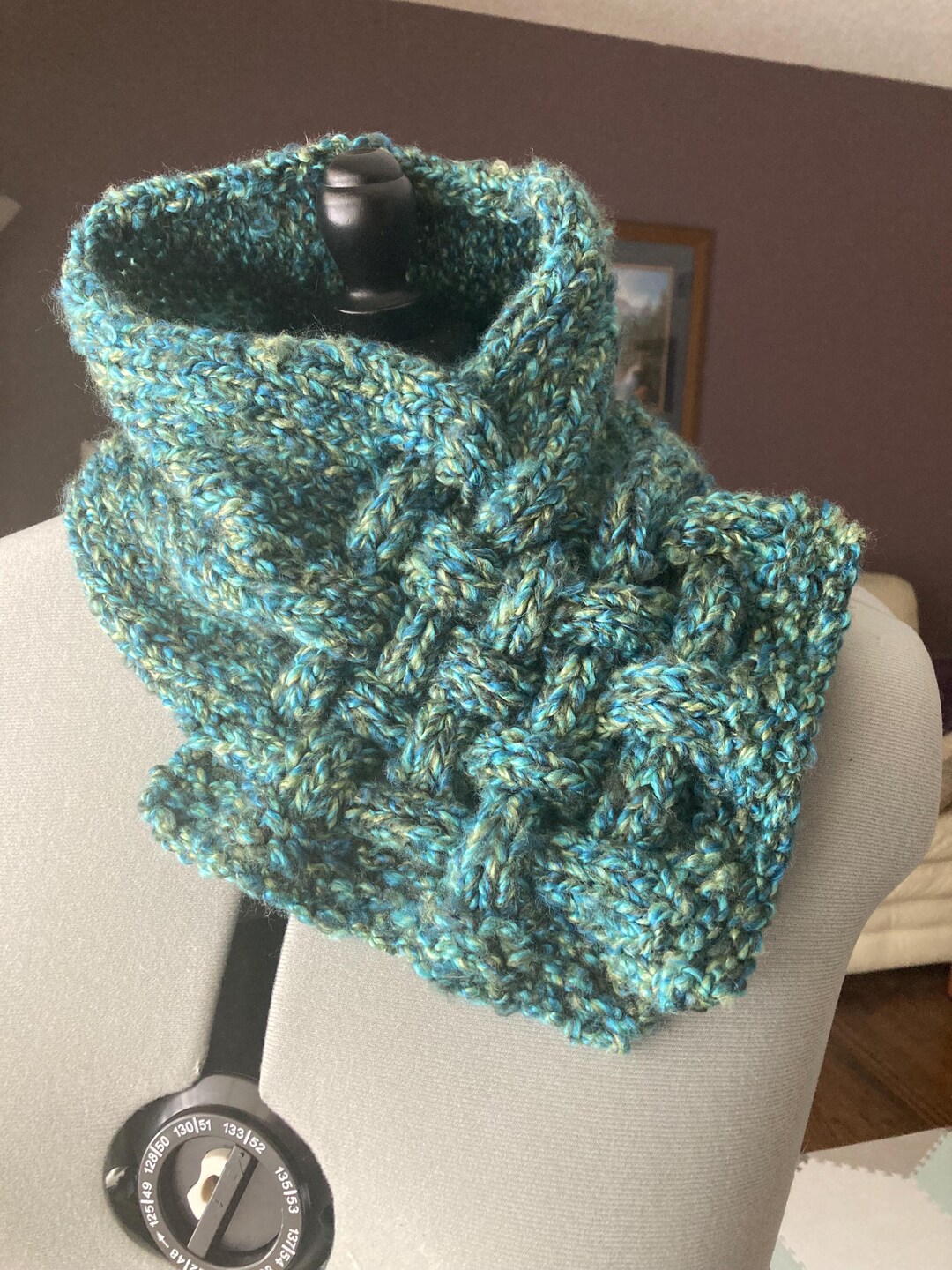 Celtic Knot Cowl - Etsy