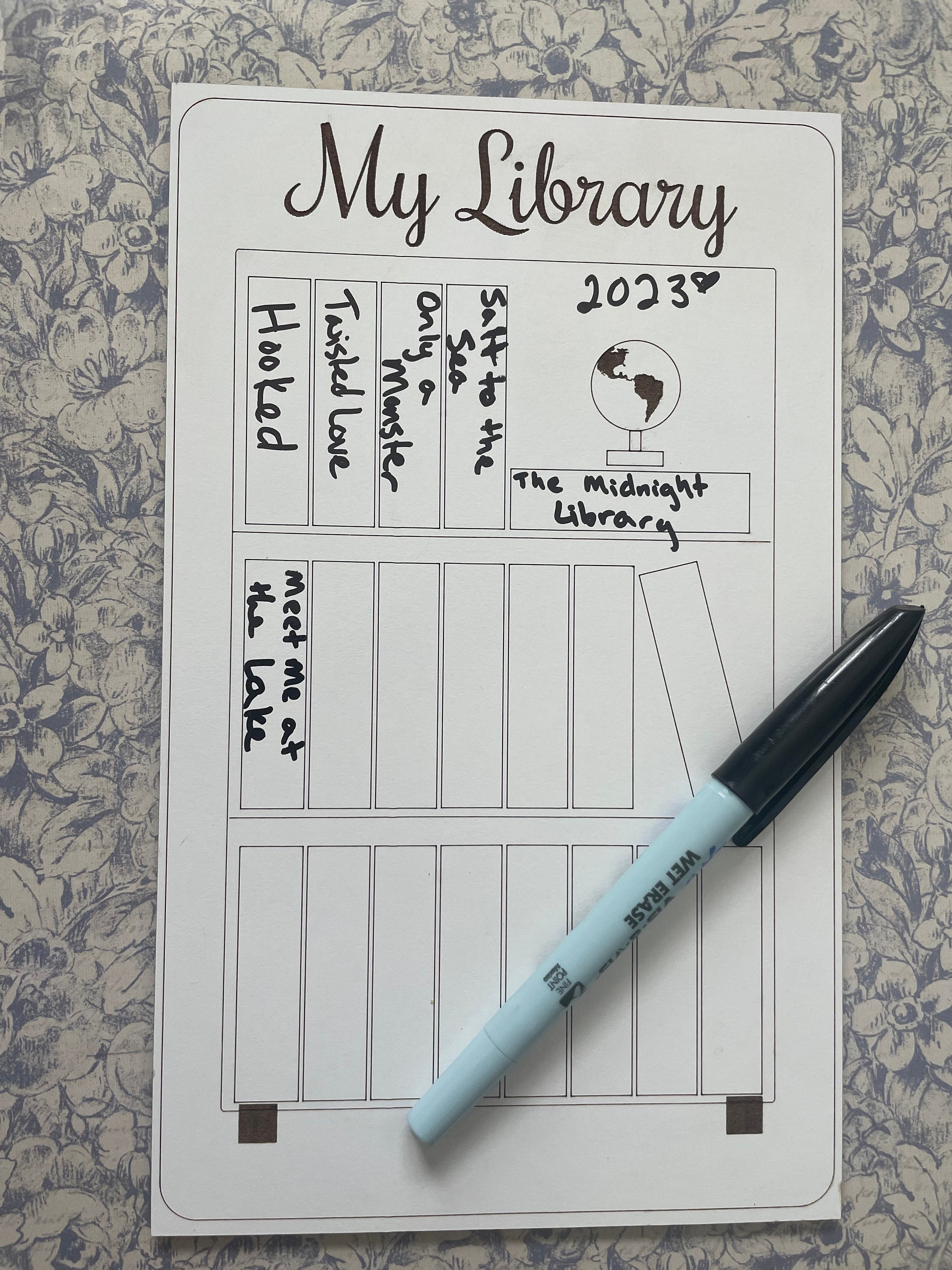 Reusable Whiteboard Reading Log: Laser Engraved Bookshelf Tracker - Etsy