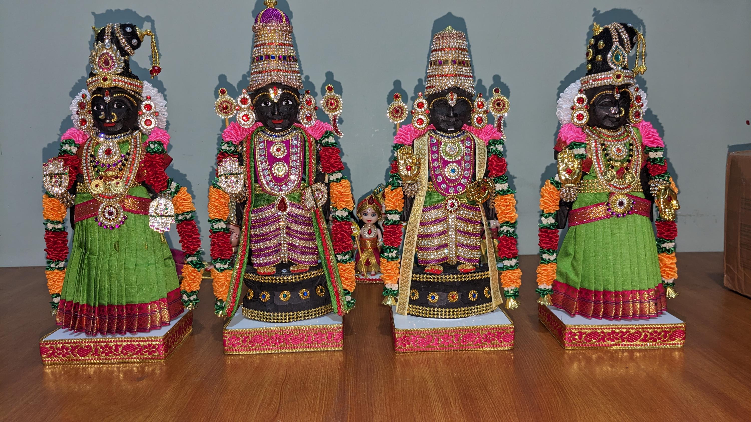 Wooden Marapachi Dolls, Marapachi Bommai , Golu Doll, Indian God Doll ...