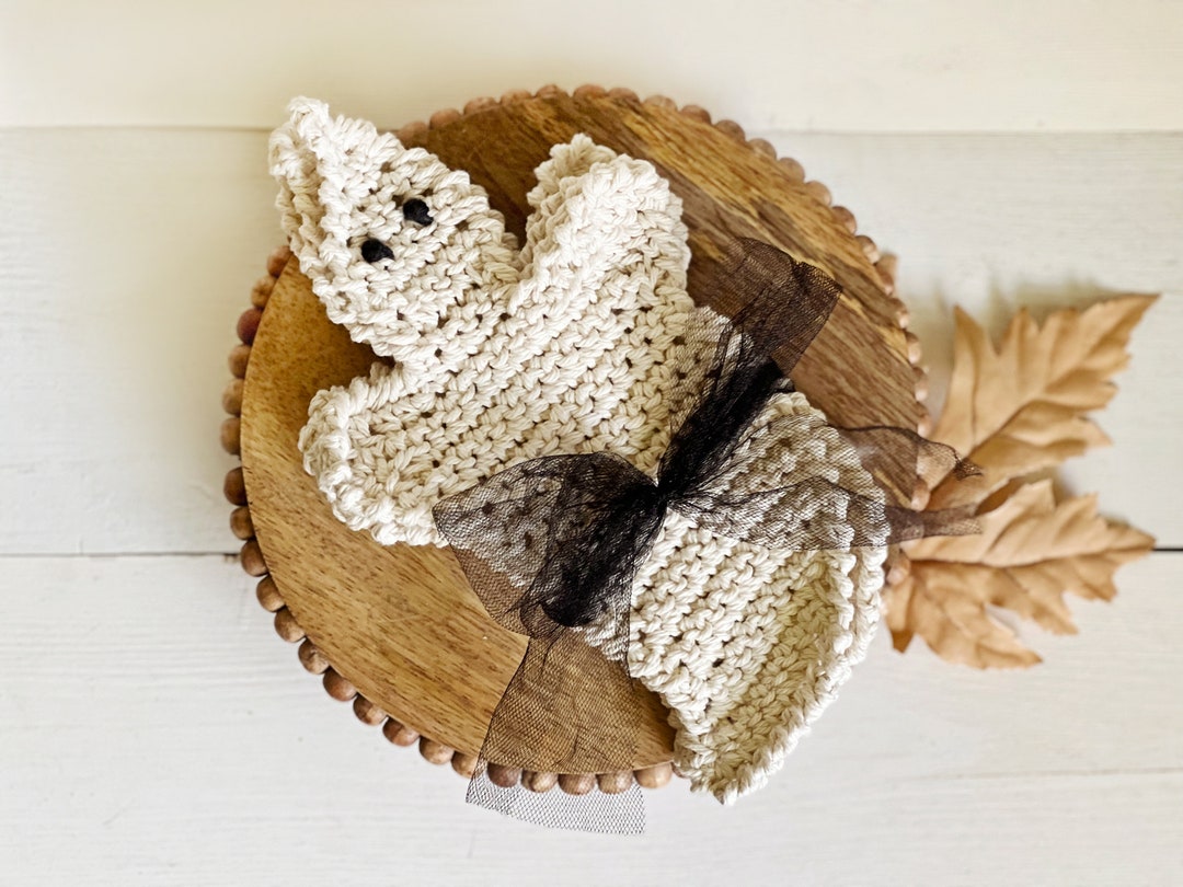 Hand Crocheted Ghost Coaster Set of 4 - Etsy