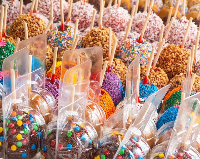 Old Fashioned Traditional Candy Apples, Carnival Fair Candy Apples ...